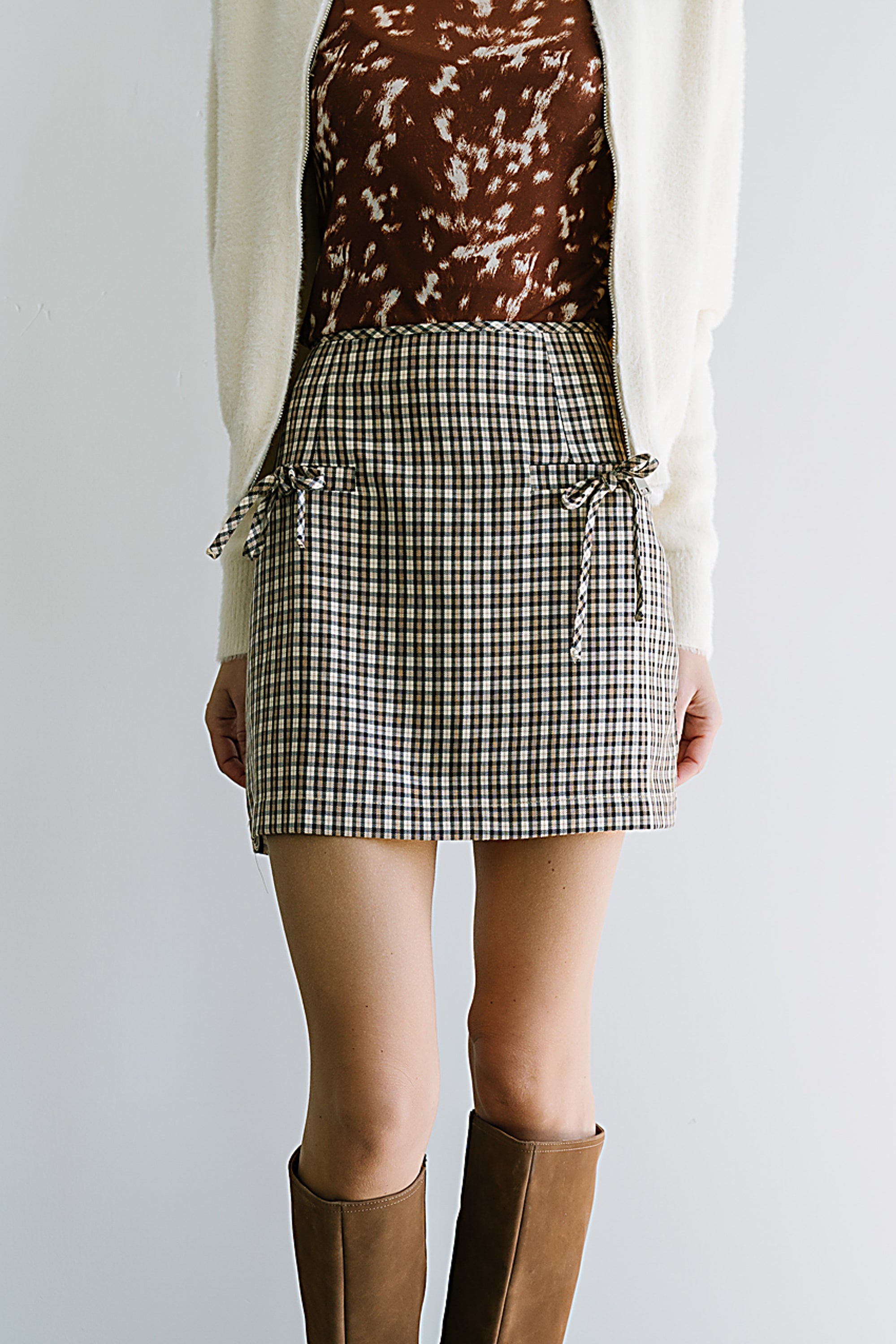 Oshen Plaid Mini Skirt