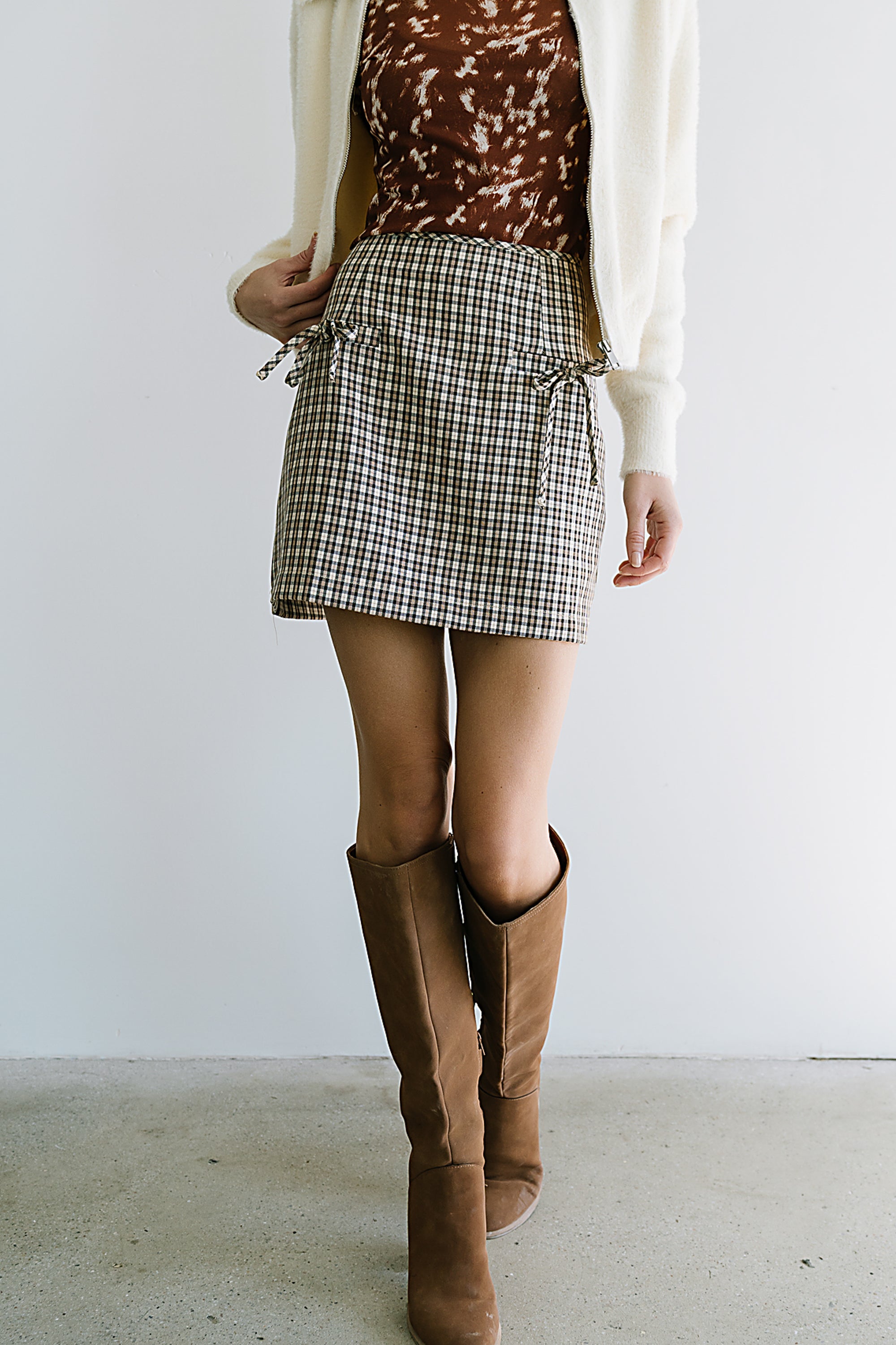 Oshen Plaid Mini Skirt