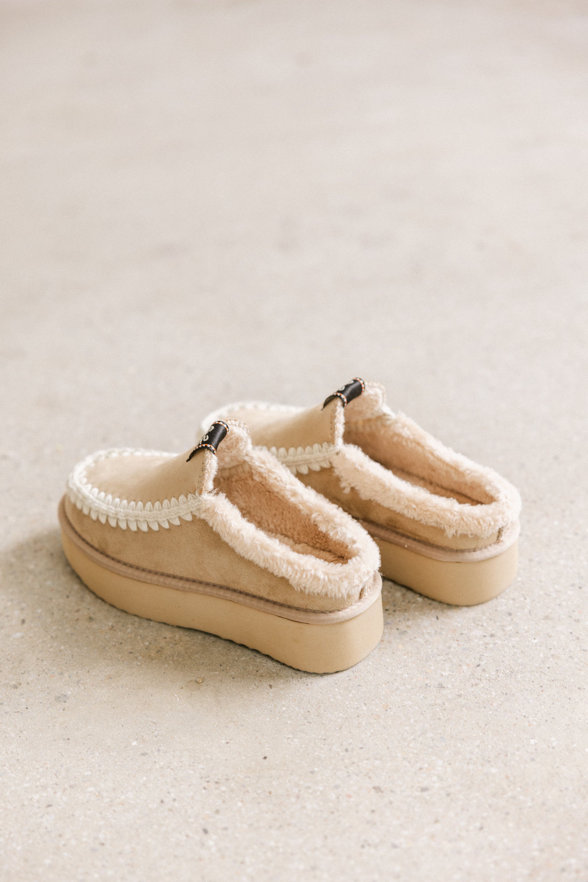 Cecily Platform Slipper in Natural