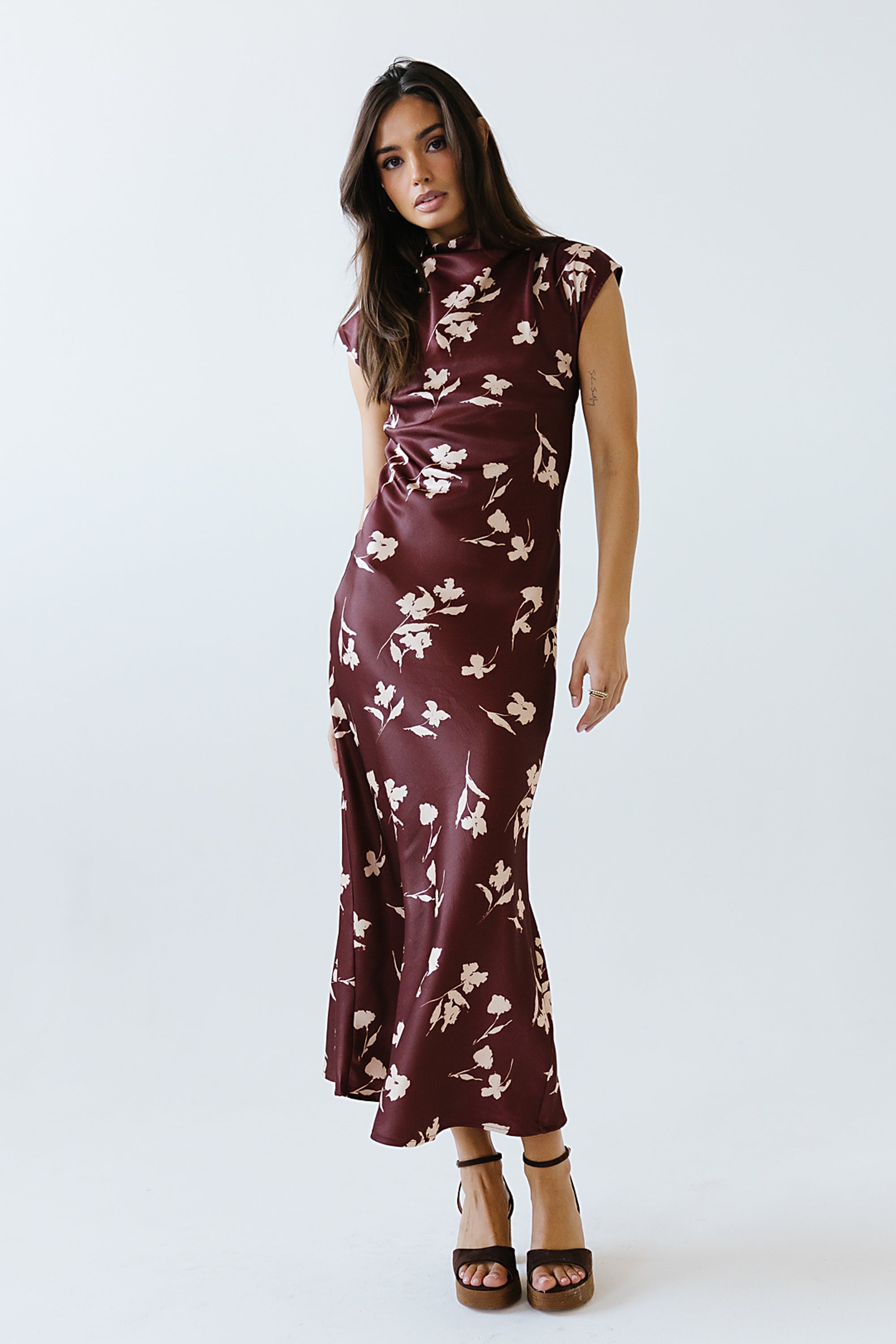 Carson Floral Maxi Dress in Red-Brown