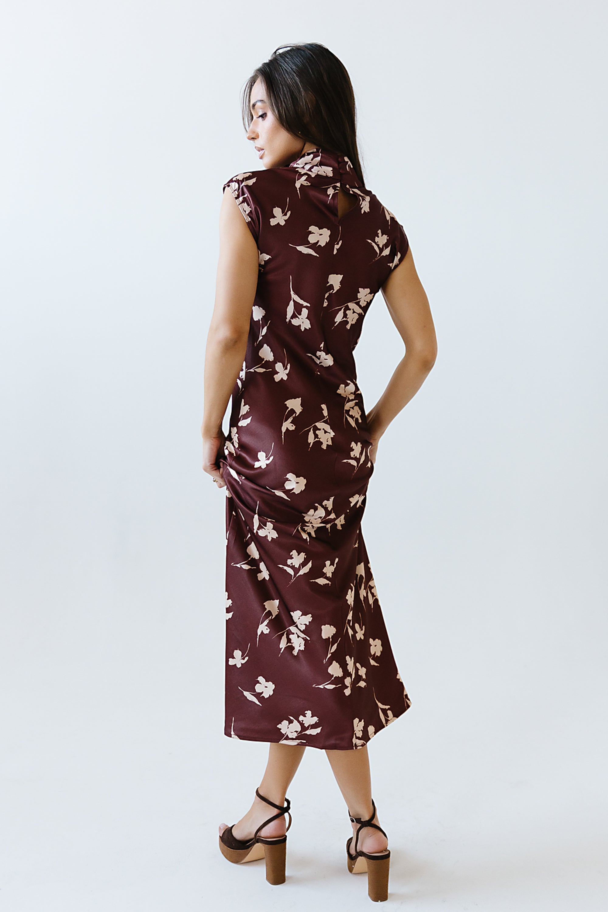 Carson Floral Maxi Dress in Red-Brown