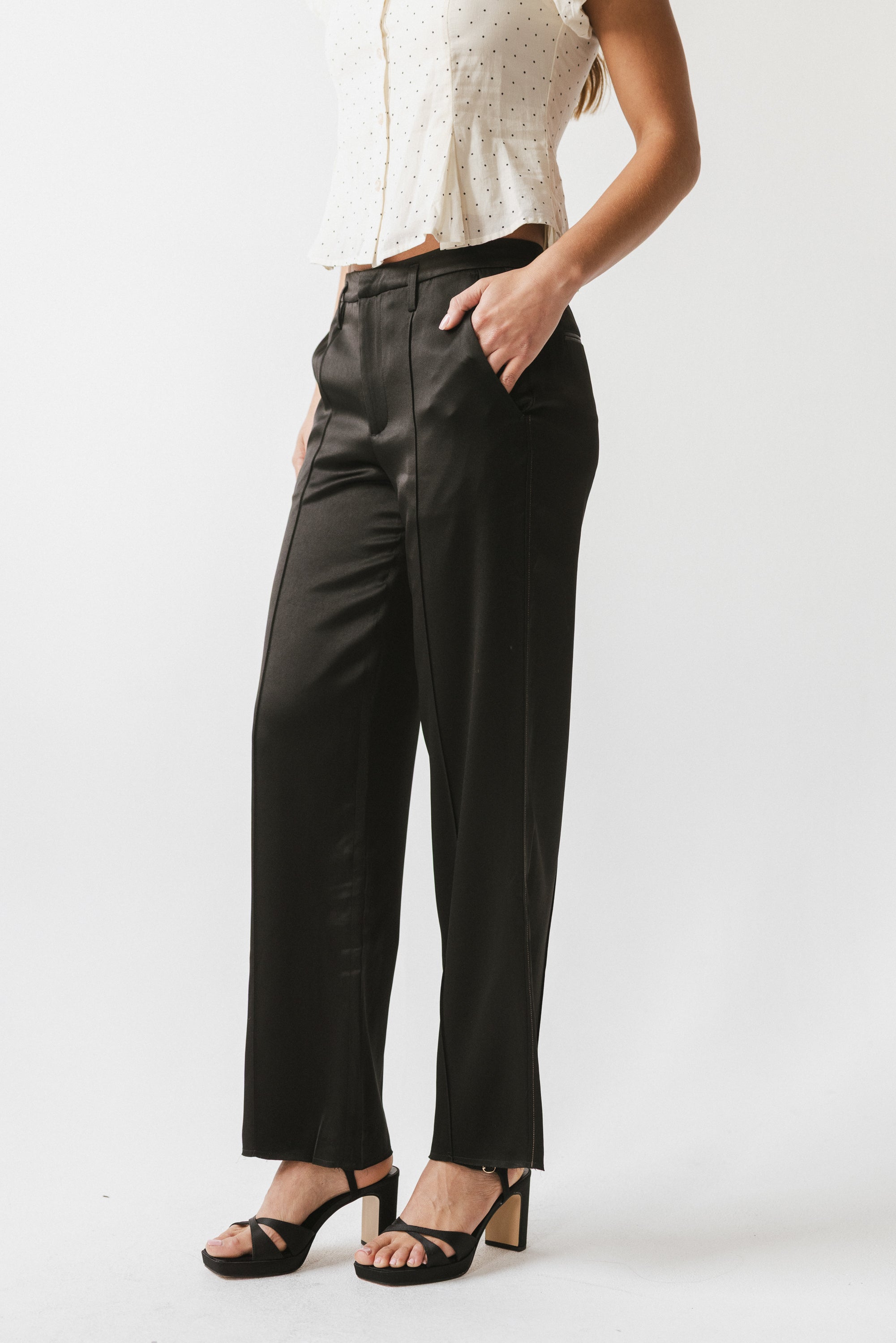 Camile Tapered Trouser in Black