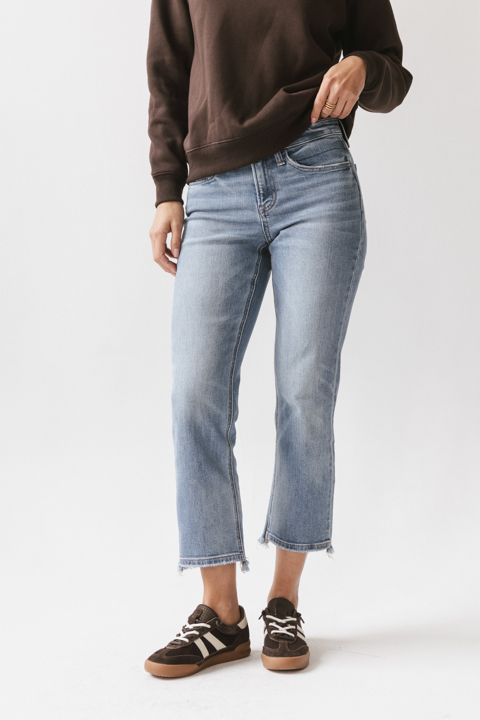 Markel Cropped Straight Leg Jeans
