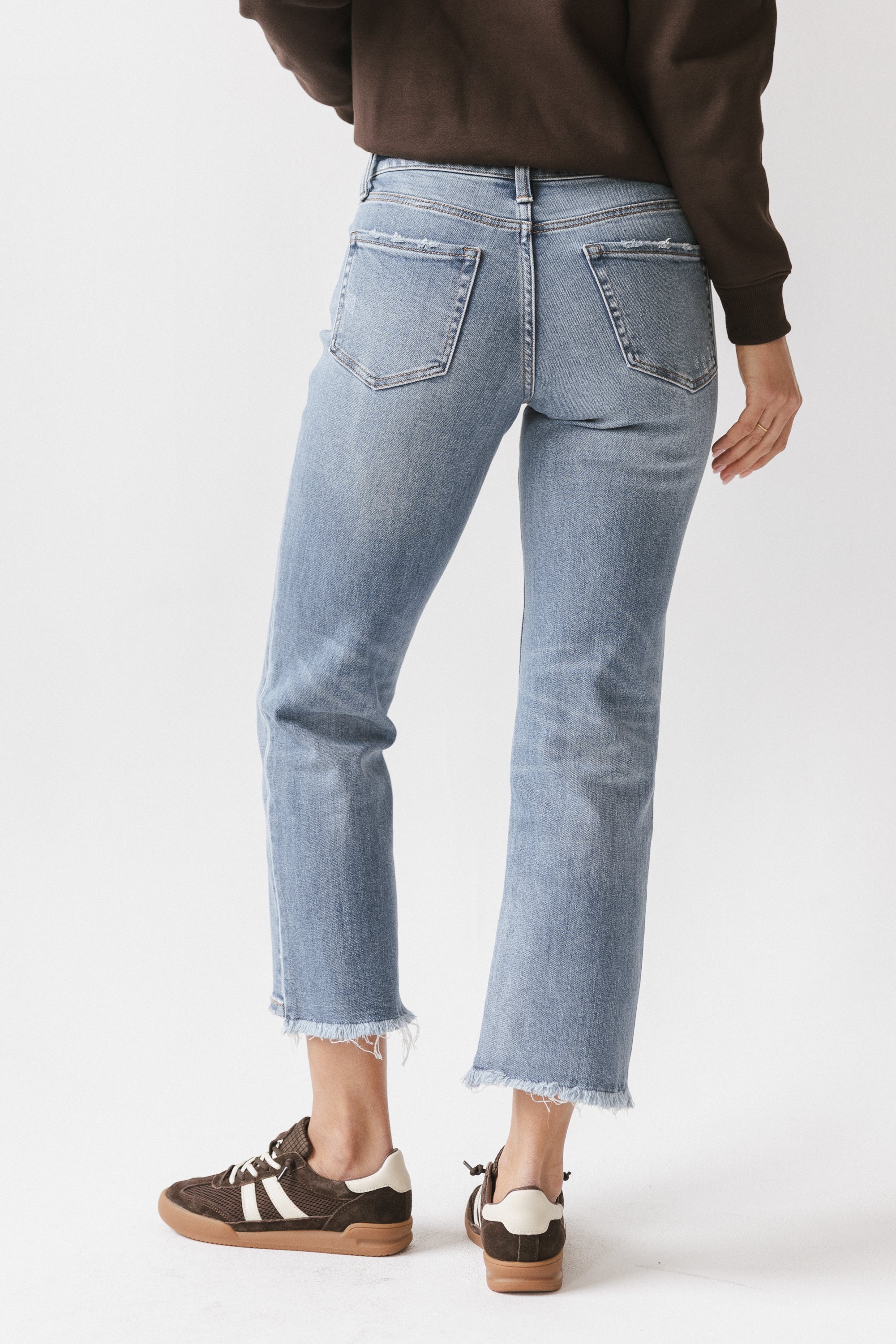 Markel Cropped Straight Leg Jeans